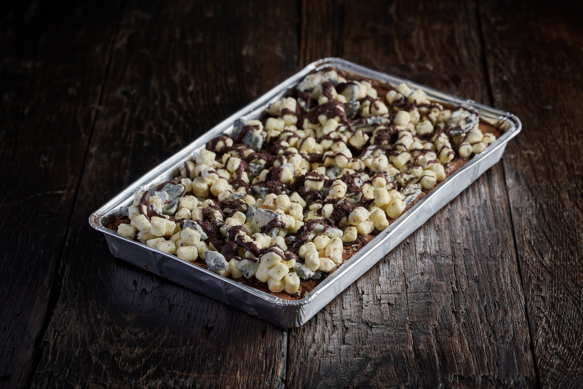 Oreo Stack Brownie – Artisan Bakes